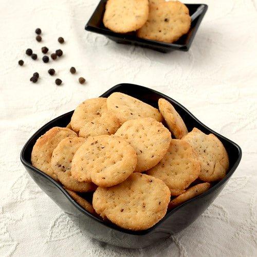 Shop Premium Jaipuri Snacks and Sweets Online at SweeDesi